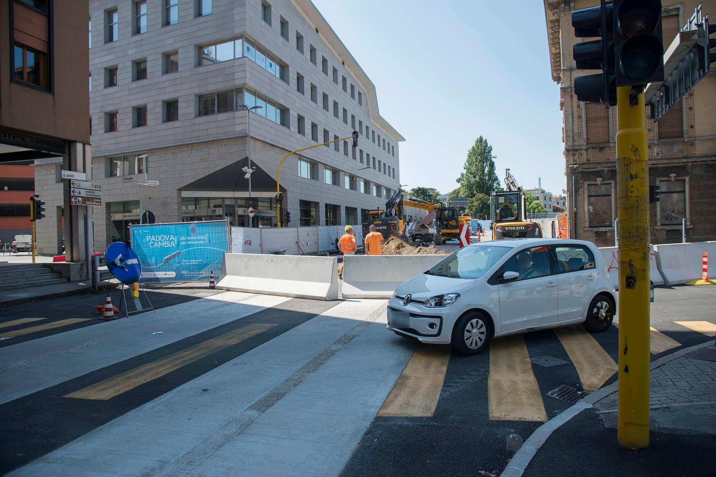 Sir3: cantiere tramvia su Via Gozzi/Trieste dal 29 luglio – Tram Padova